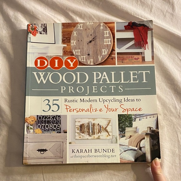 None | Accents | Diy Wood Pallet Projects Book Rustic Upcycling Ideas ...